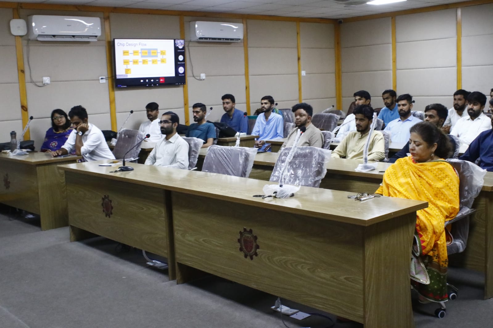 BBSUTSD | Semiconductor Industry in Pakistan: Opportunities & Challenges